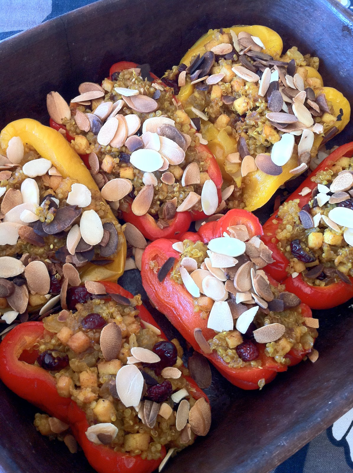 Rescatando Recetas: PIMIENTOS MORRONES RELLENOS