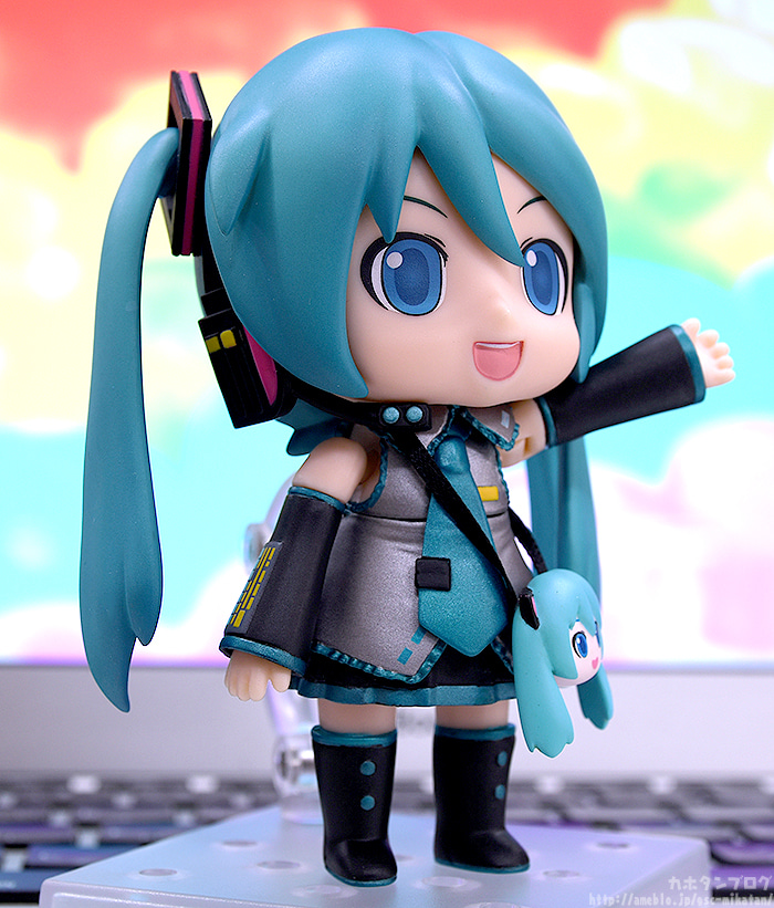 Preview de la Nendoroid de Mikudayo -10th Anniversary Ver.- por Good ...