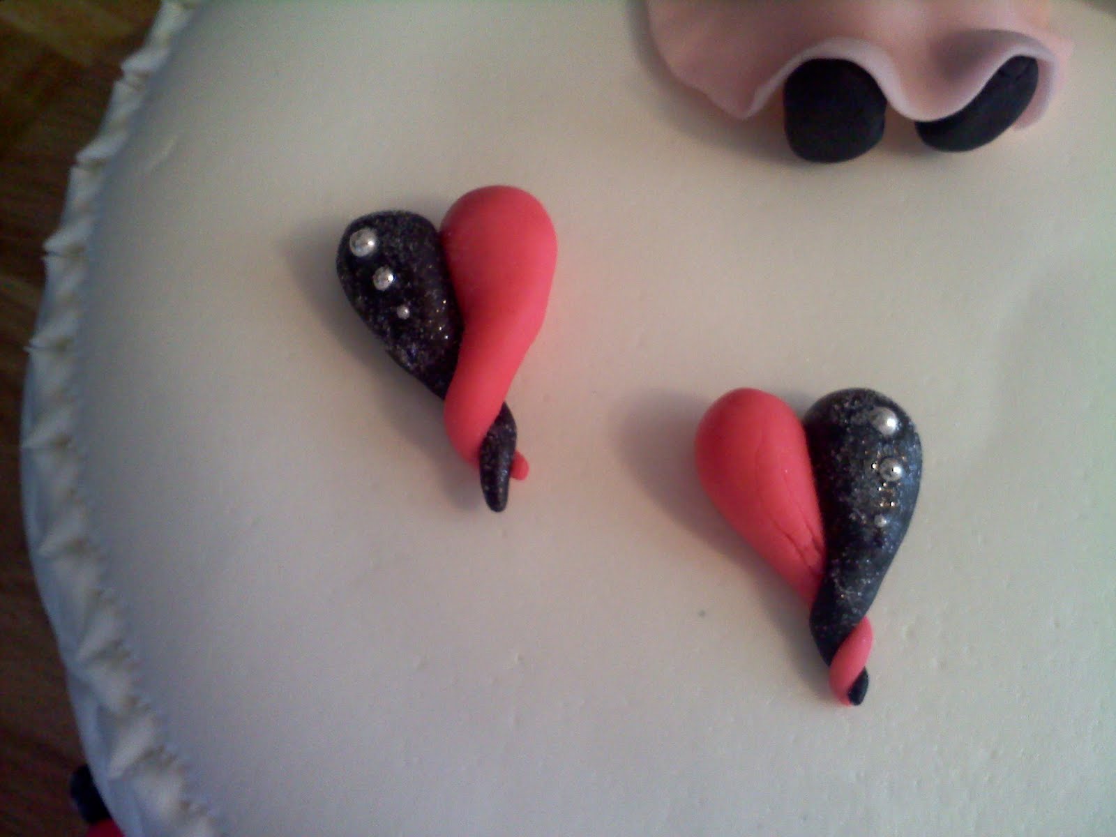 Pinky Promise Cakes: Emo cake for shayd