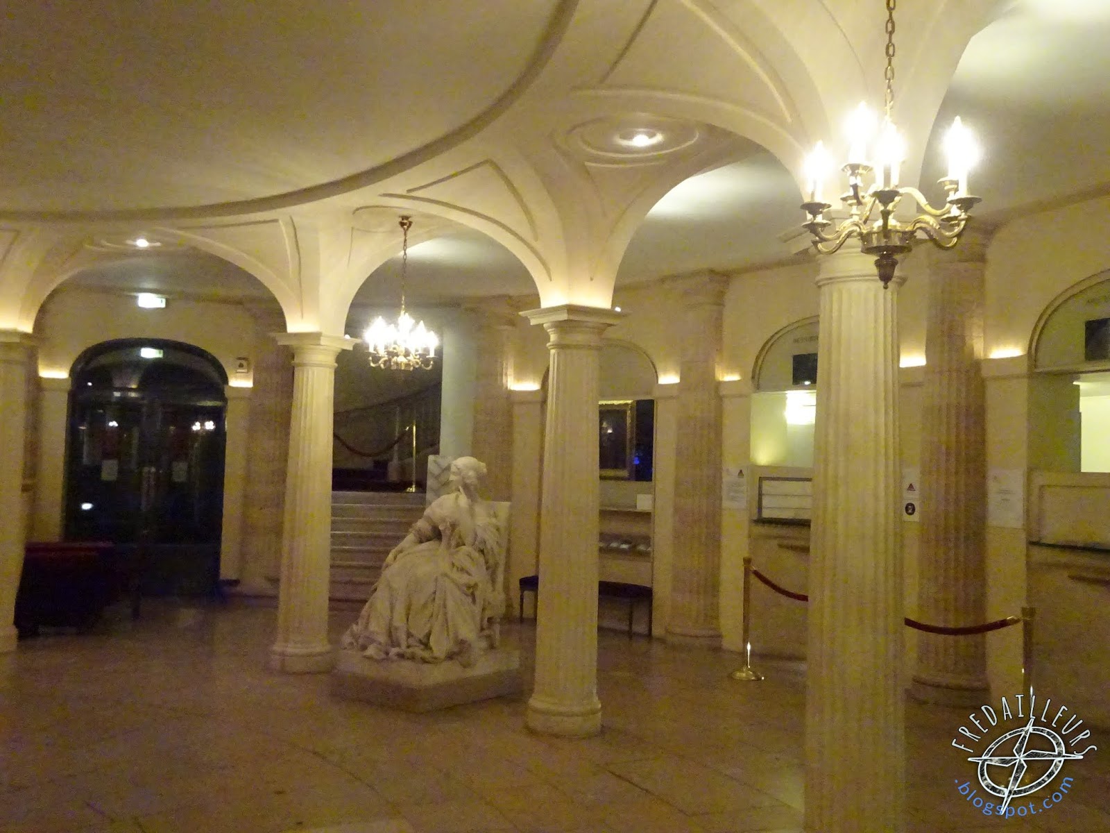 Fred ailleurs: Paris : Lucrèce Borgia à la Comédie Française