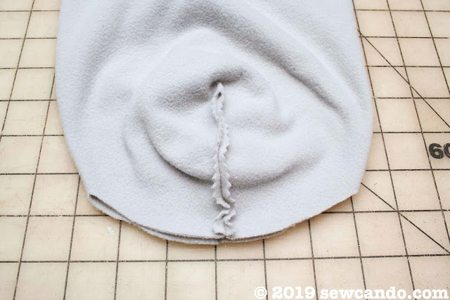 Sew Can Do: Free Pattern: Sweet Little Bunny Hat Tutorial