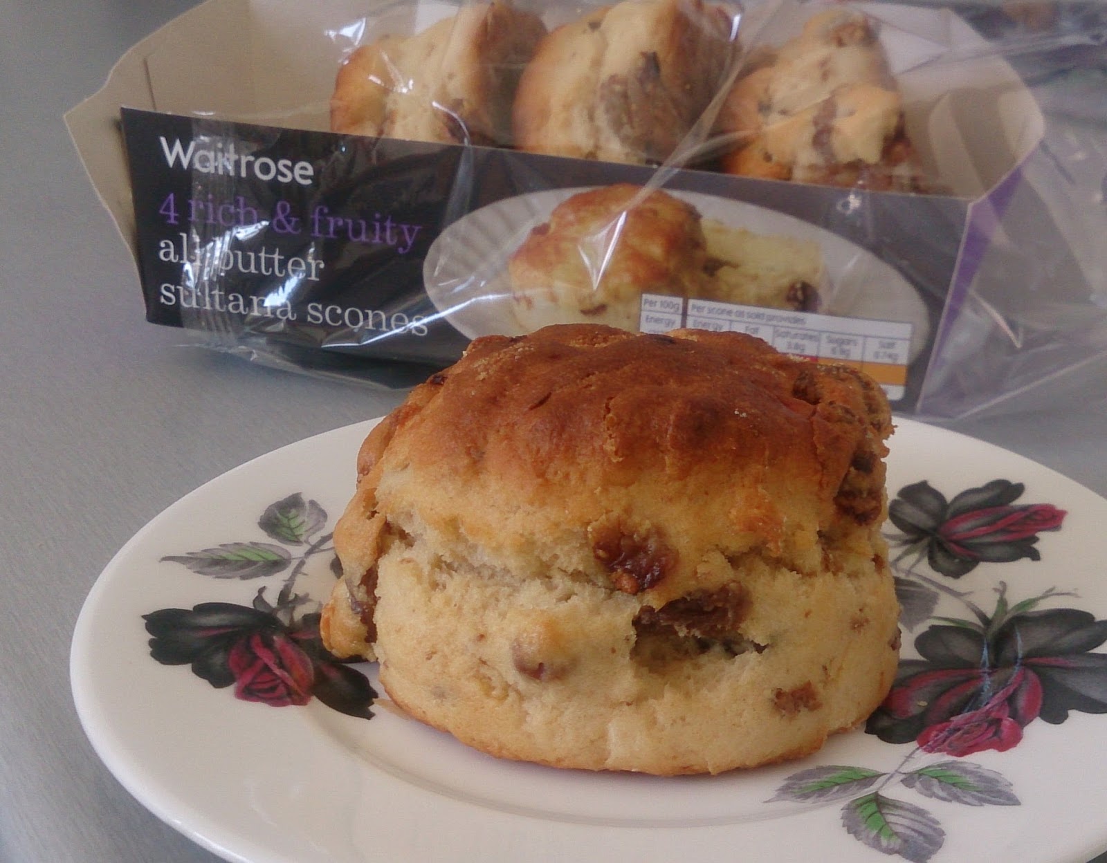 Tea With Me And Friends: The Sunday Scone Review - Waitrose, all butter ...