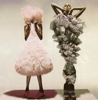 GUHYUN JEONG: volume fashion! volume!