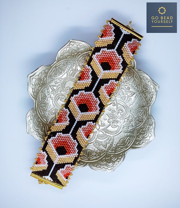 Pretty Peyote Bracelet Tutorials by GoBeadYouCreate / The Beading Gem
