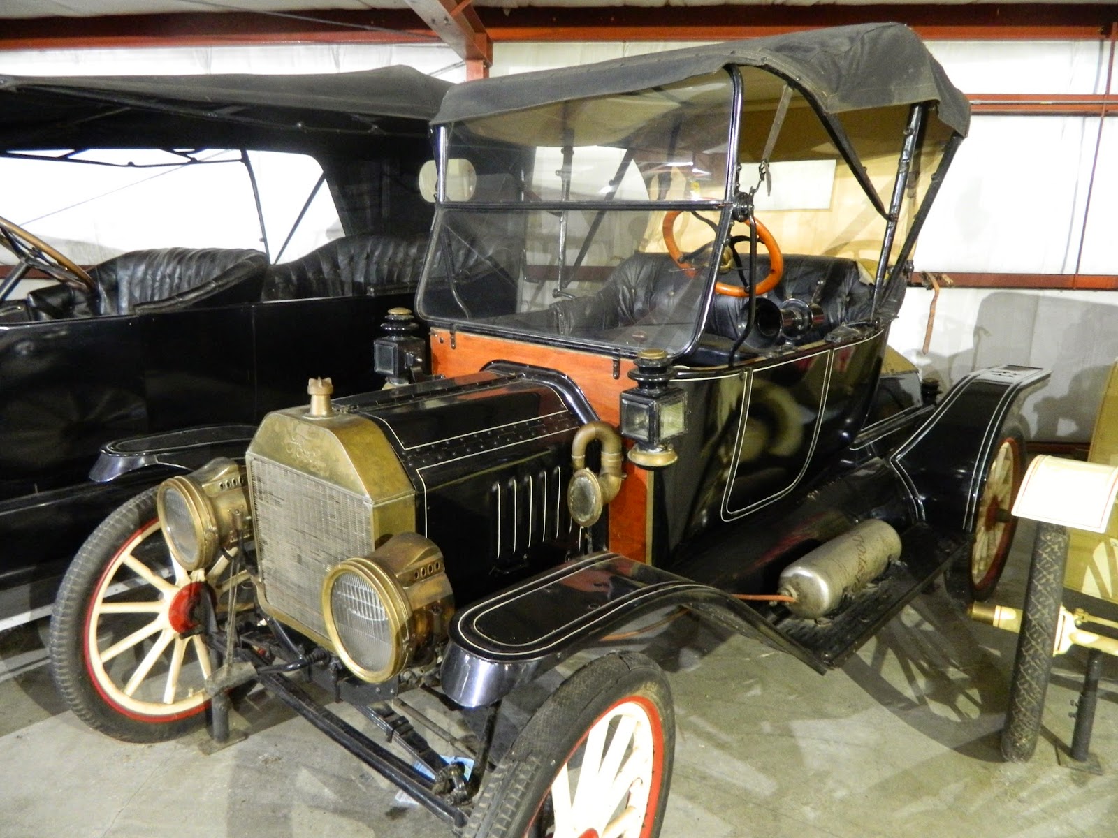 Stuhr Museum of the Prairie Pioneer's Automobiles: 1914 Ford Model T ...