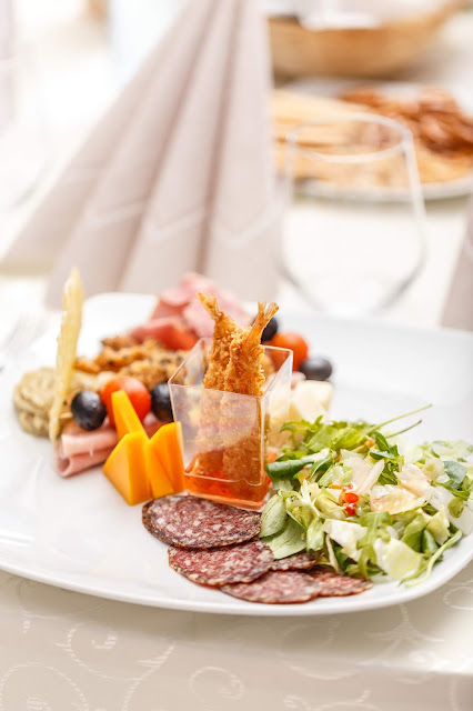 International food blog: INTERNATIONAL: Appetizers from Erin - She says ...