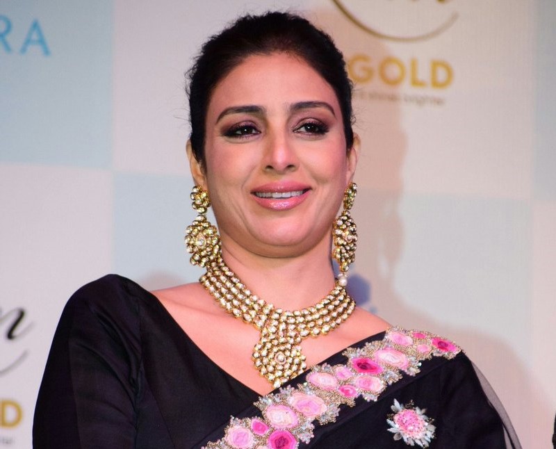 Actress Tabu latest HD Images - TollywoodBread