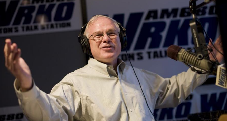 Media Confidential: Boston Radio: Howie Carr Mocks Warren During Trump ...