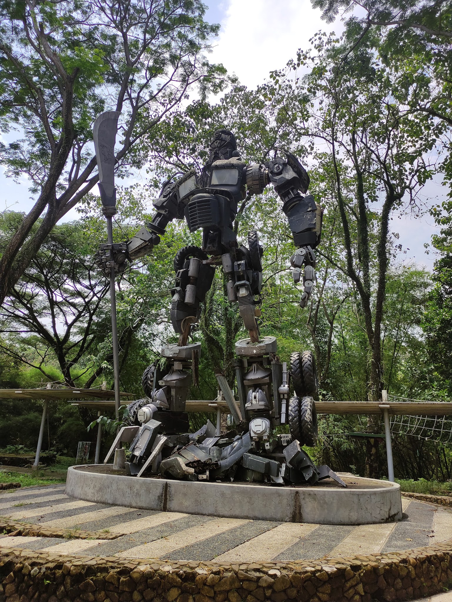 Bertemu Transformer di Eco Art Park Sentul