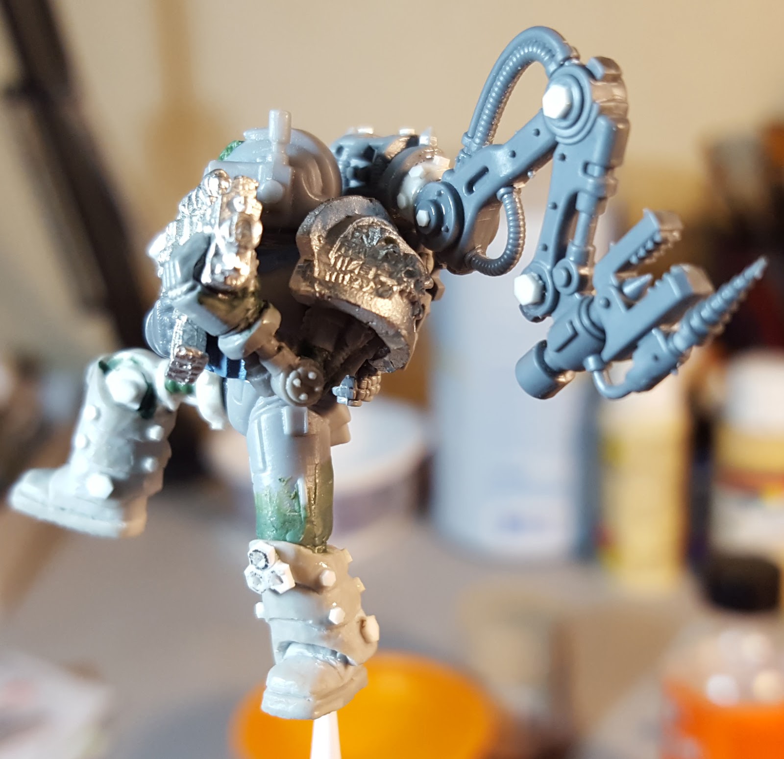 White Tanks Hobbies: WIP - Custom Deathwatch Iron Hand