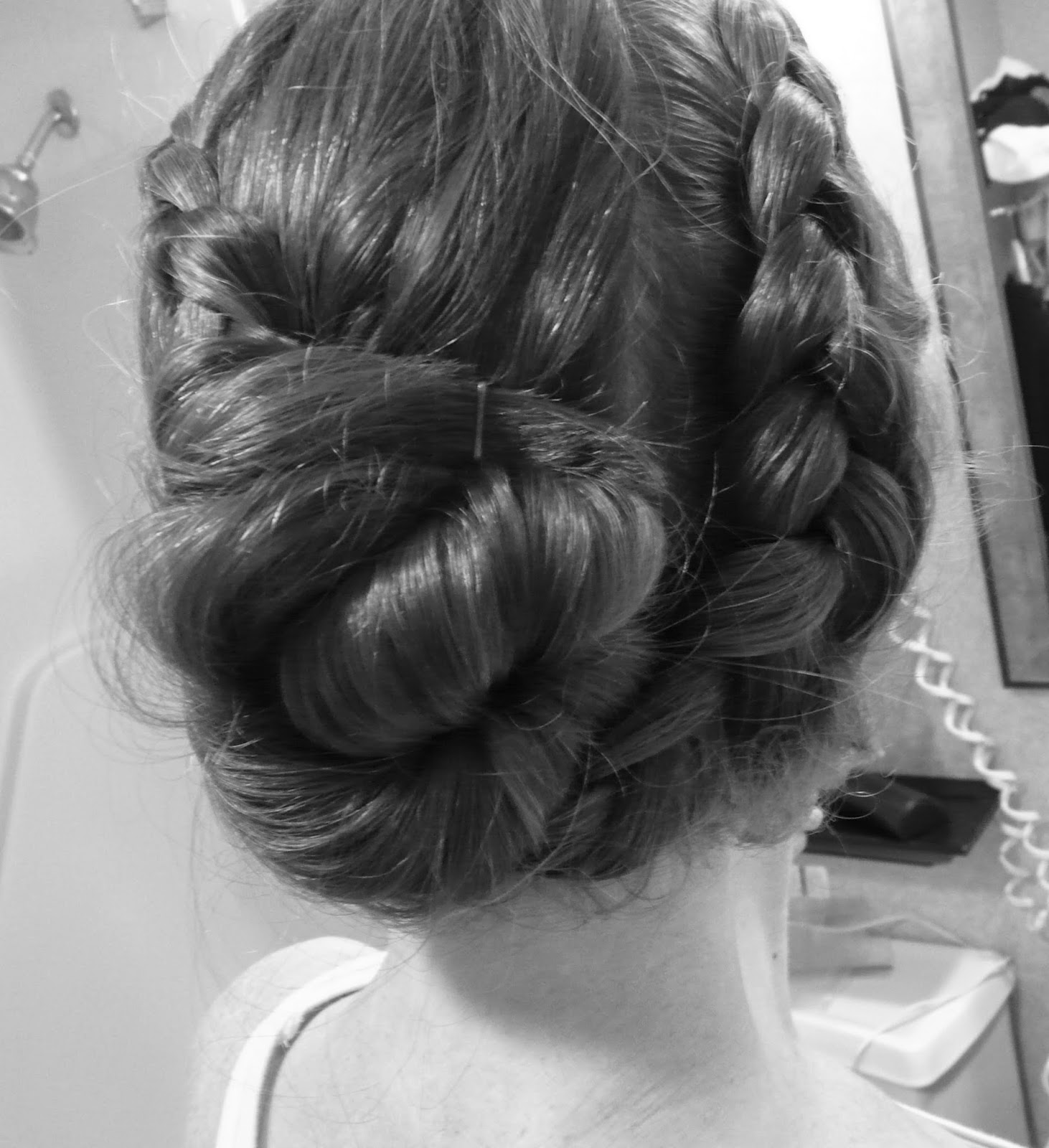 The Daily Braid: Dutch angles into a Bun