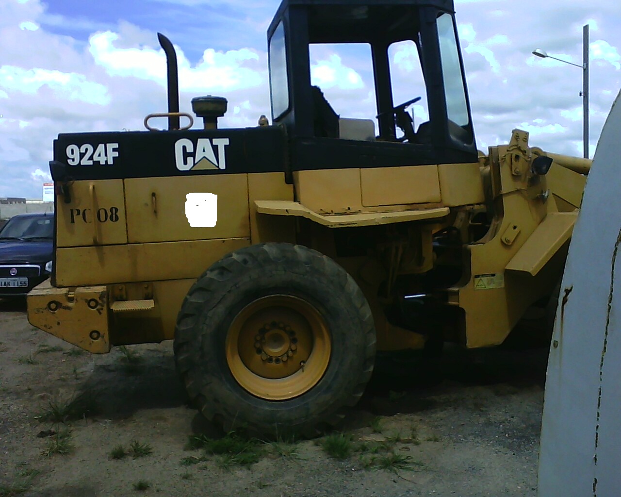 Multi Máquinas: Caterpillar 924F ano 1996 R$ 55.000,00.