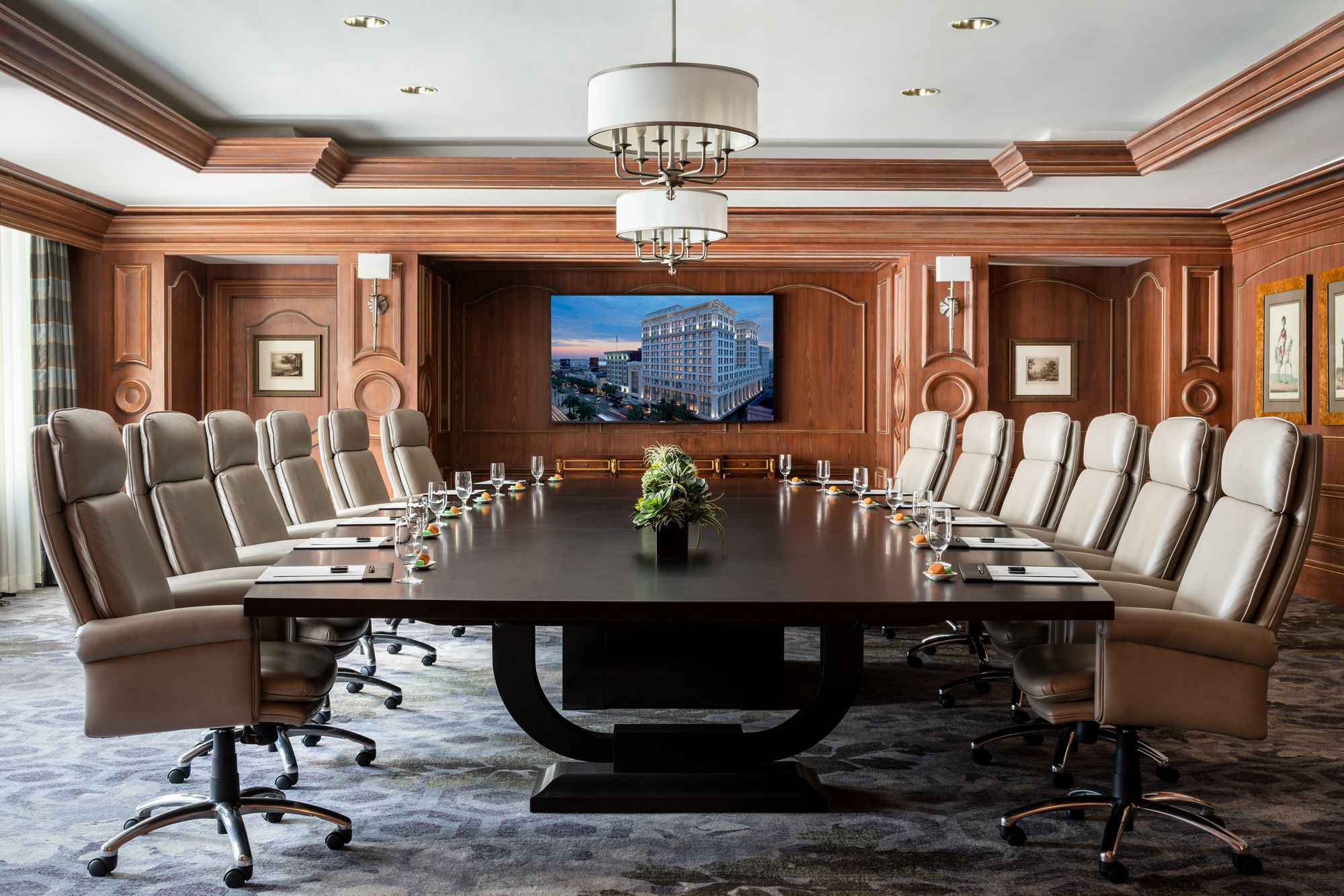 The Manager's Dilemma: Secrets Of Boardroom
