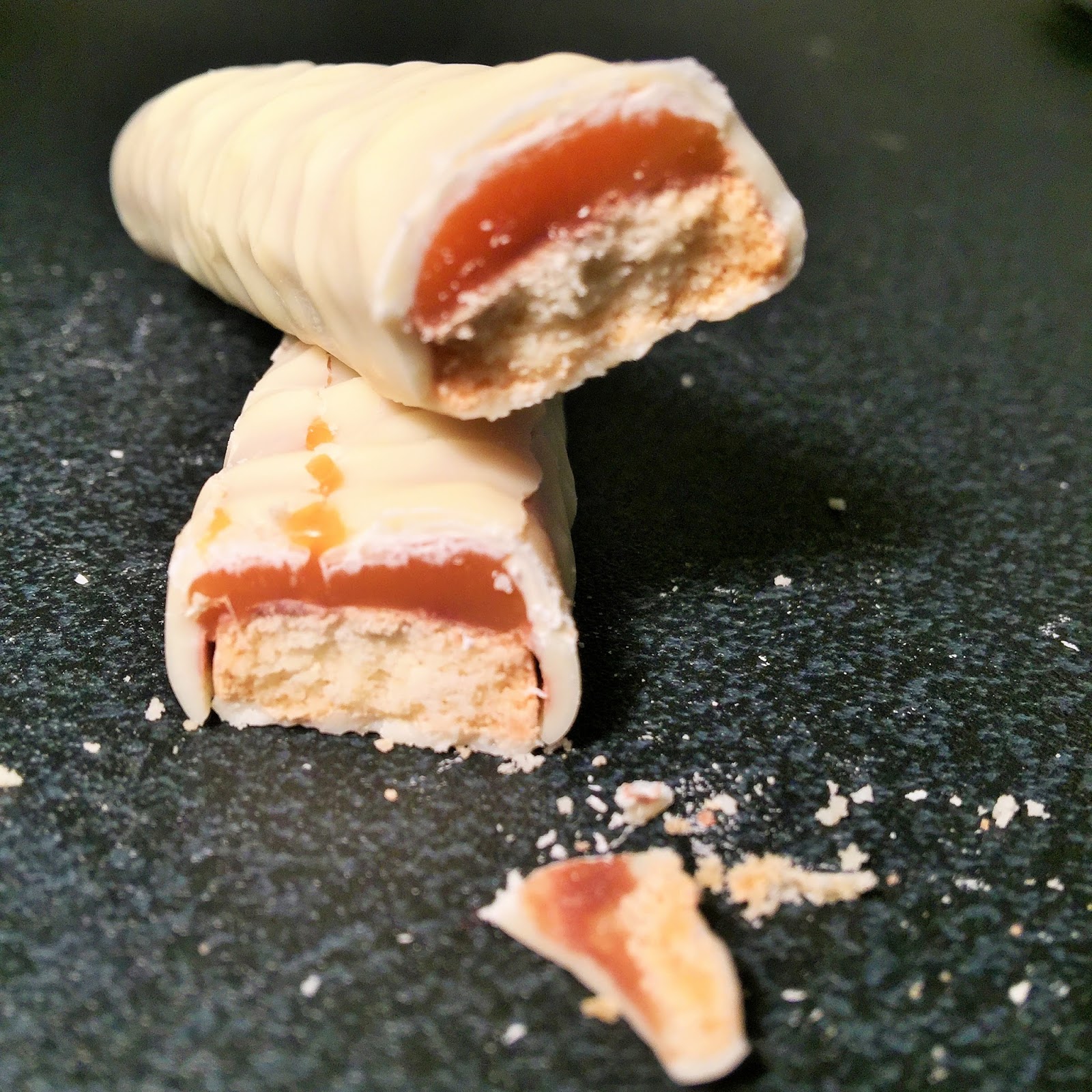 Archived Reviews From Amy Seeks New Treats: White Chocolate Twix (99p ...