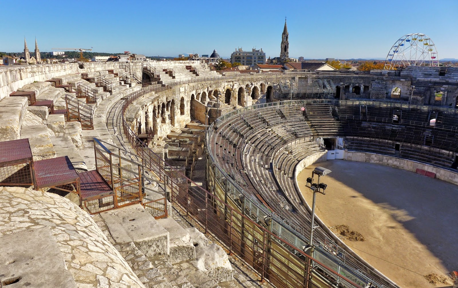 Del Sol y de la Luna: AVIGNON-NIMES (23, 24 y 25 de Noviembre)