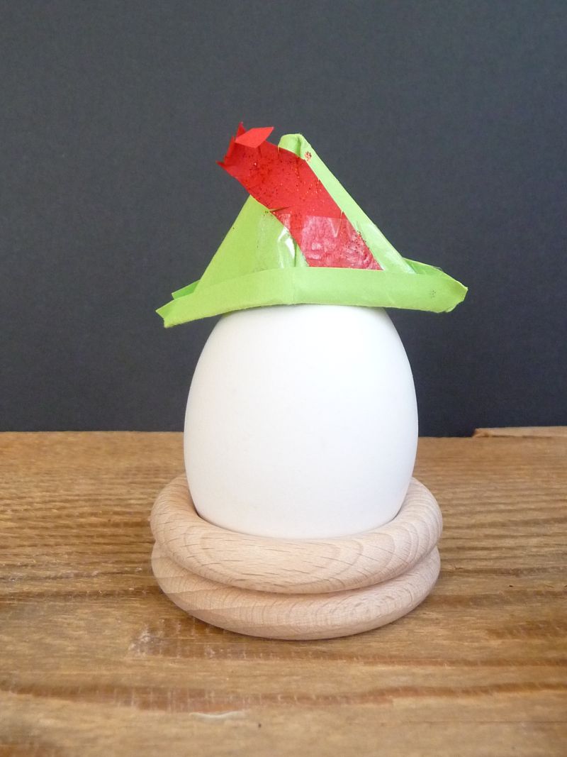 Meine grüne Wiese: Eier mit Hut