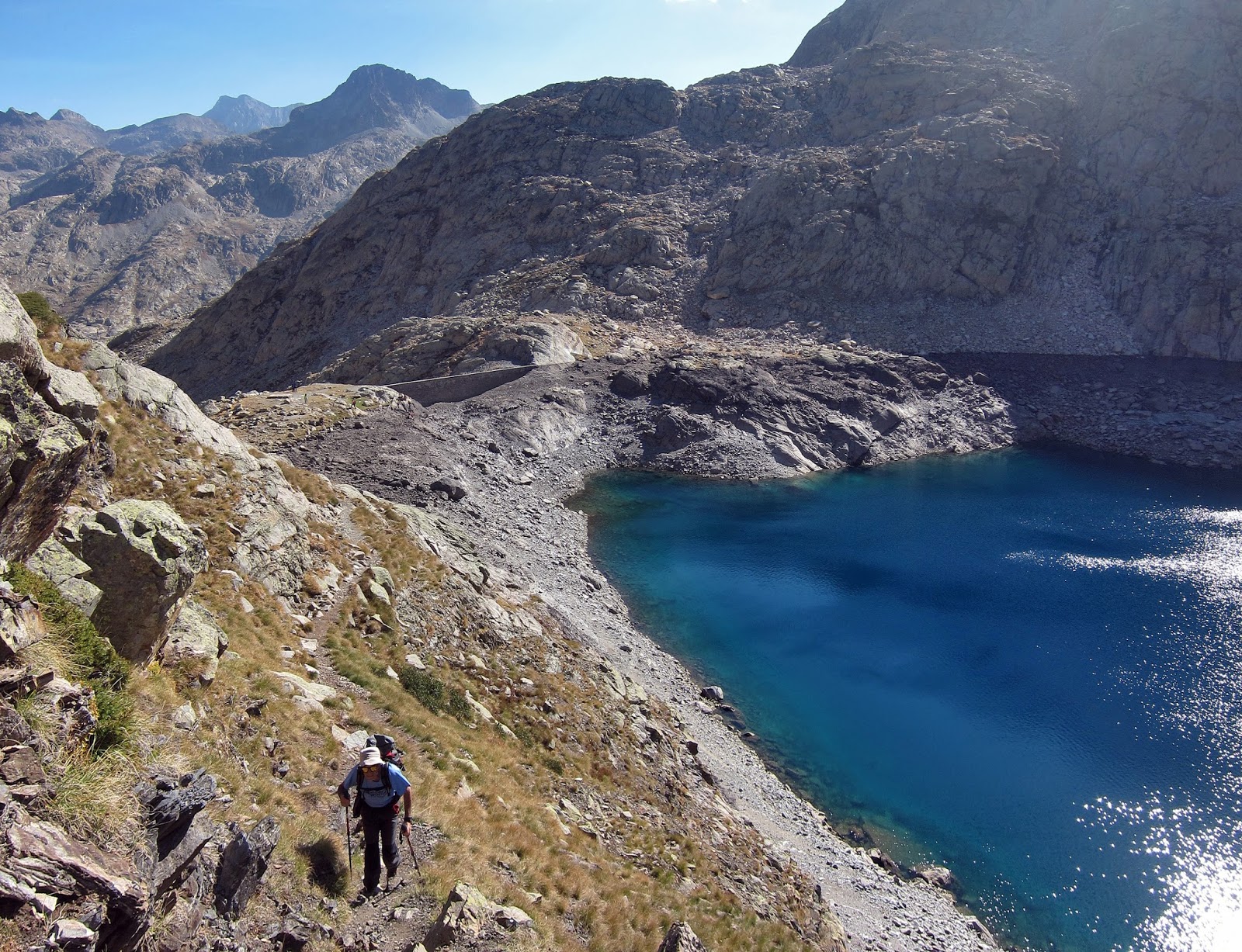 Grupo de montaña Losdelasclaras: IBONES AZULES Y REFUGIO DE BACHIMAÑA
