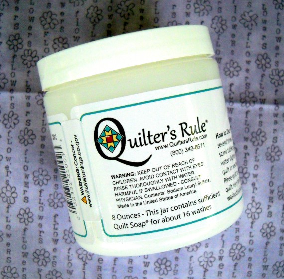 Curlicue Creations: Quilt Soap Review