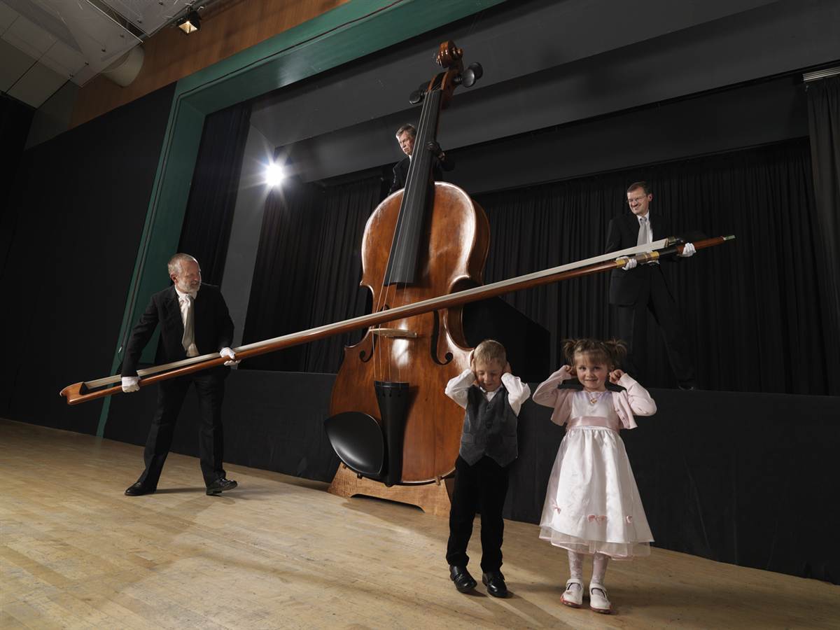 Guinness World Records 2012 Funnywebpark guinness-world-records-2012-funnywebpark