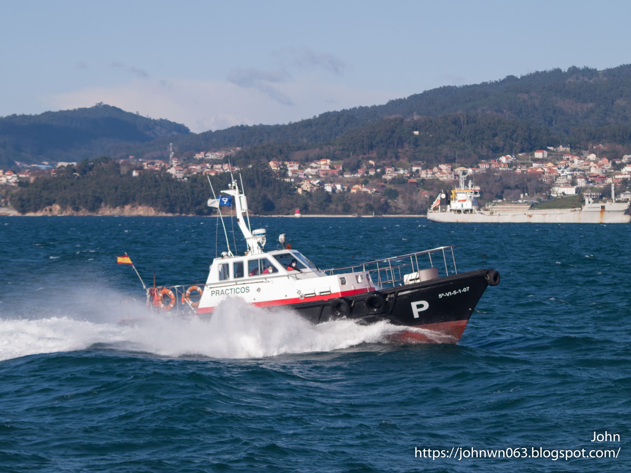 FOTOS DE BARCOS: PRACTICOS