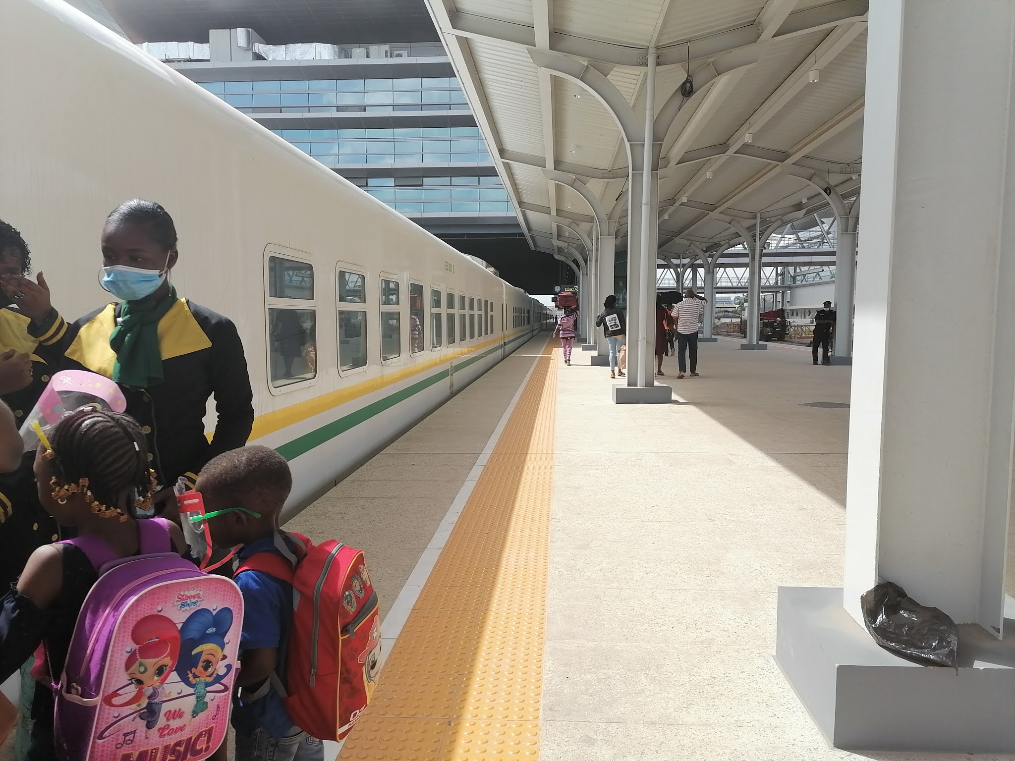 Lagos to Ibadan train with kids || All you need to know / The Cuddle Blog