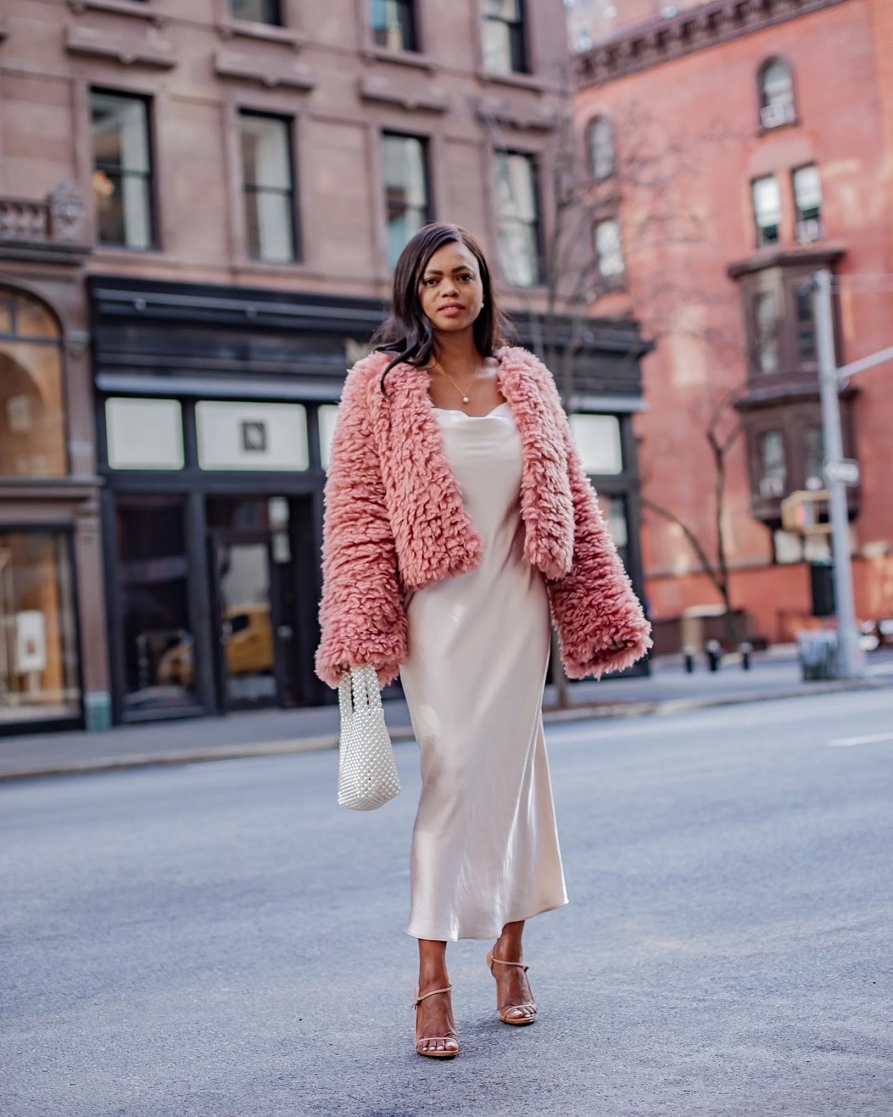 Dadou~Chic: So You Want To Be More Feminine? Do This now...