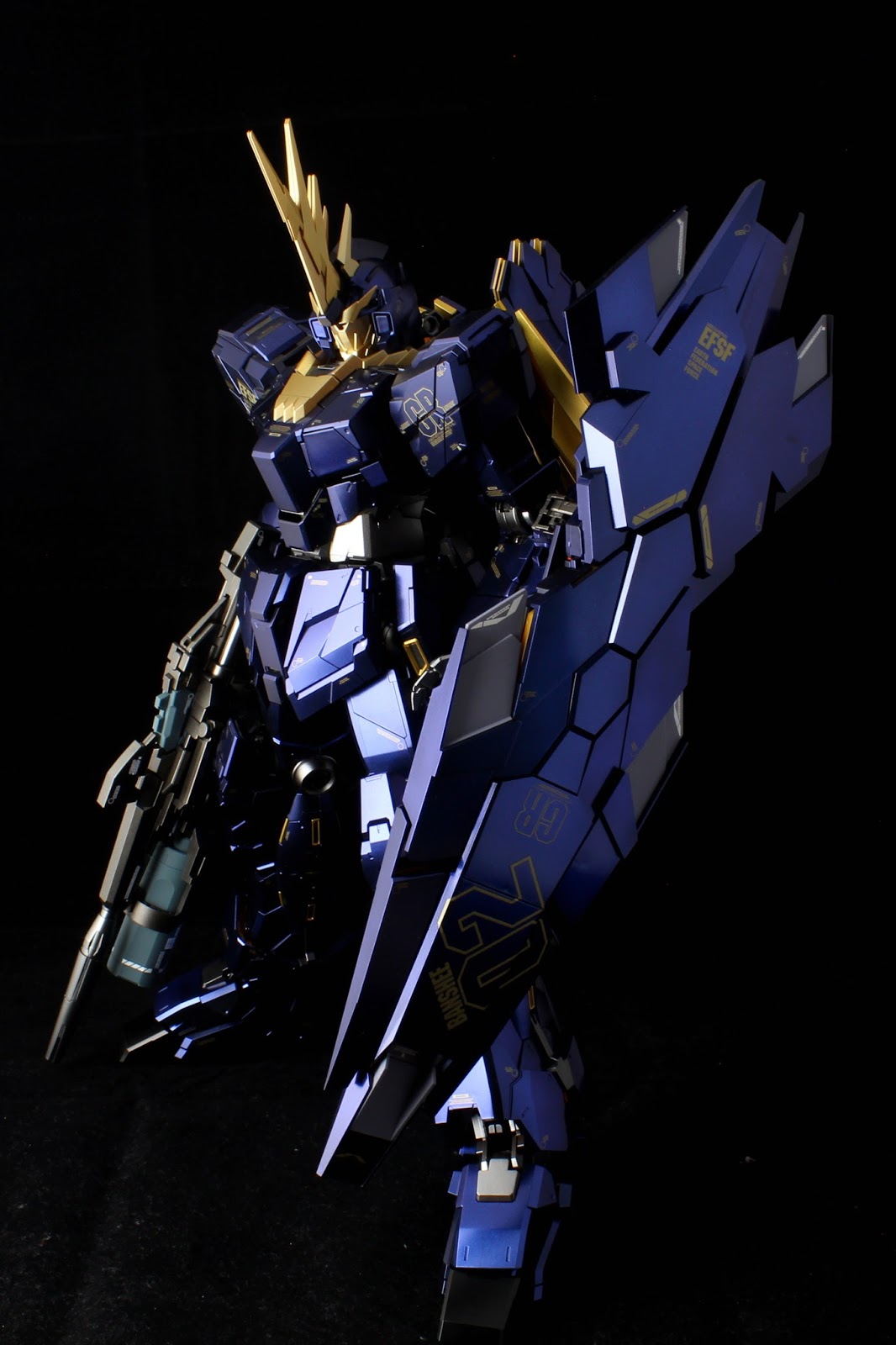 Custom Build: PG 1/60 Banshee Norn [Armed Armor BS/VN]