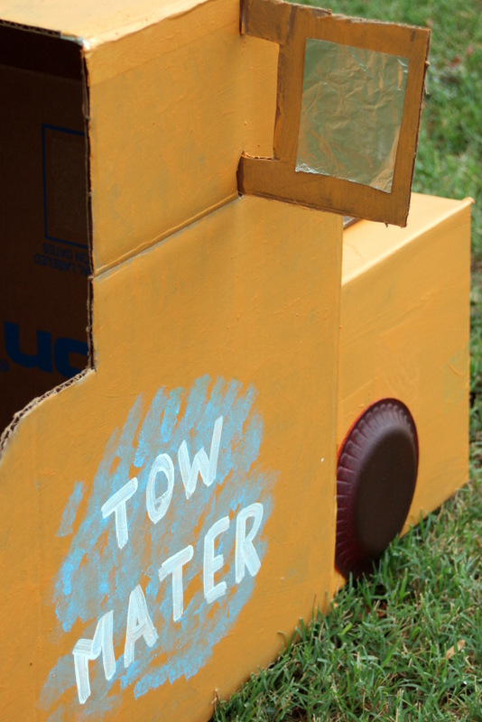 Greene Acres Hobby Farm: Cardboard Tow Mater