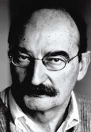 El cuento del día: La revolución, de Sławomir Mrożek