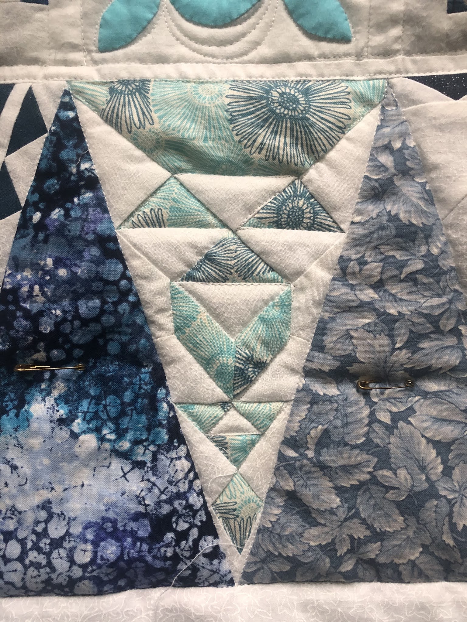 PamelaQuilts: Column 7 Quilting