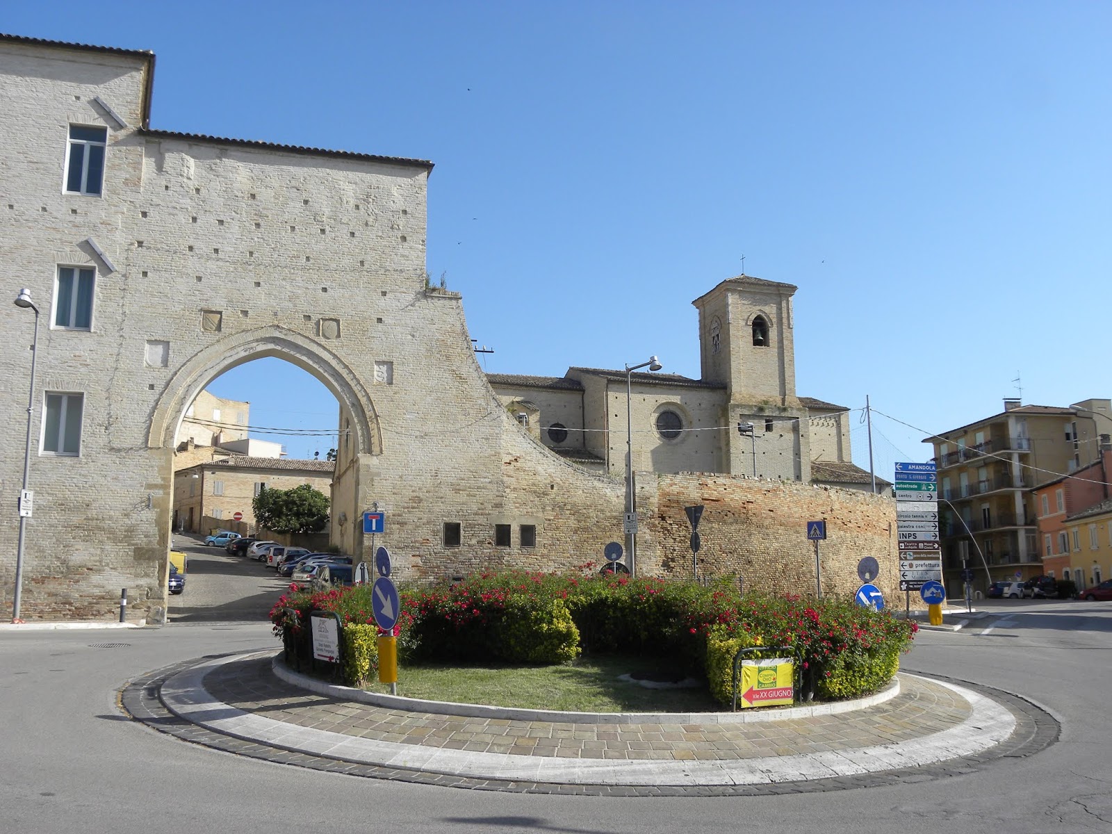 Viaggio tra le bellezze ed i tesori di Fermo ( 1 di 2 ) - THE MARCHE ...