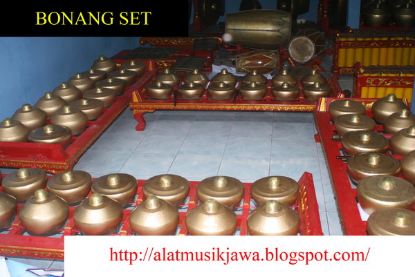 Alat Musik Jawa: Gamelan Seperangkat