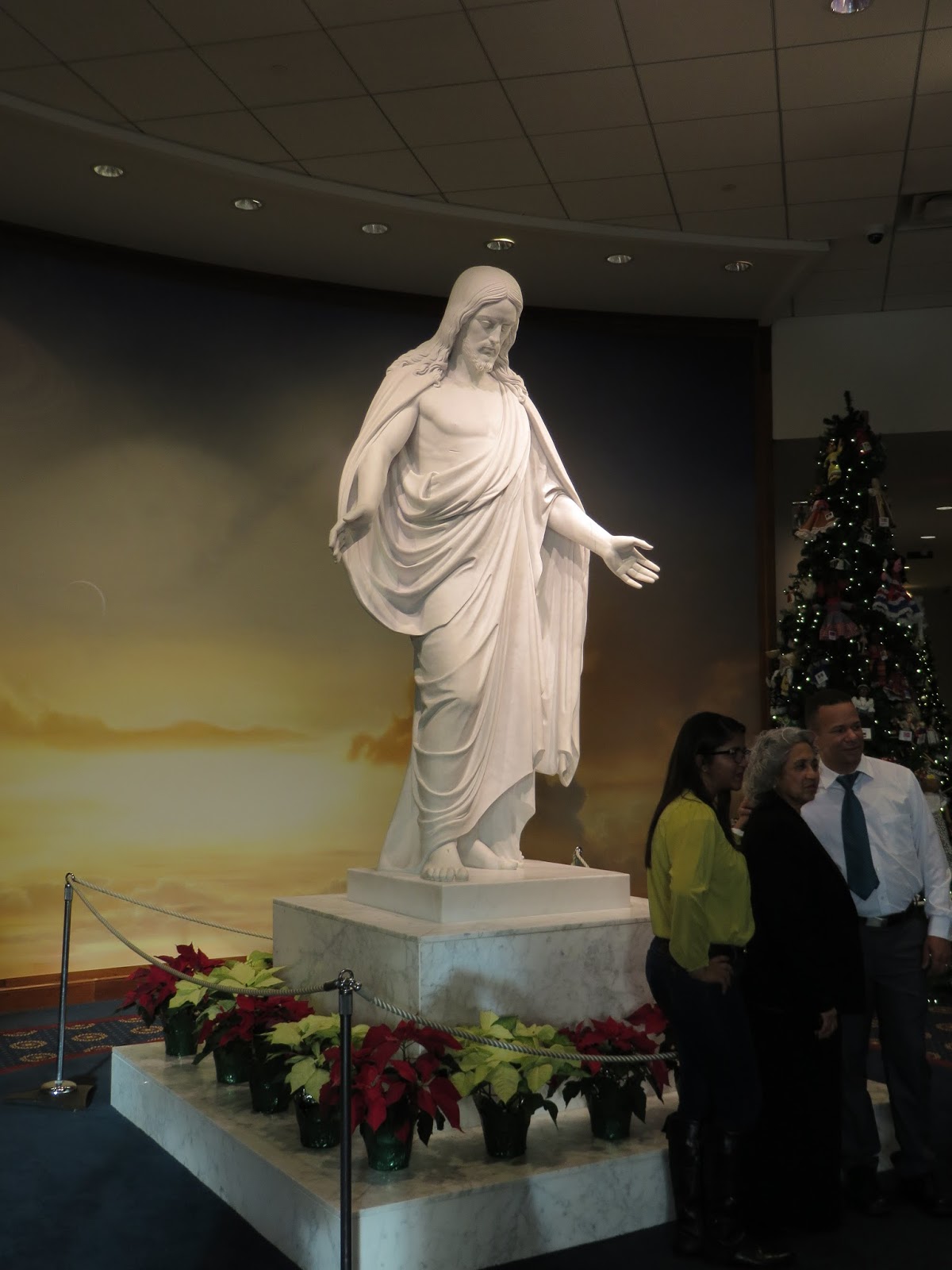 Washington Speaks: Christmas at the Mormon Temple