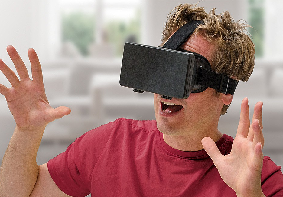COMPETITION: Win a Qwerkity VR Headset | The Test Pit