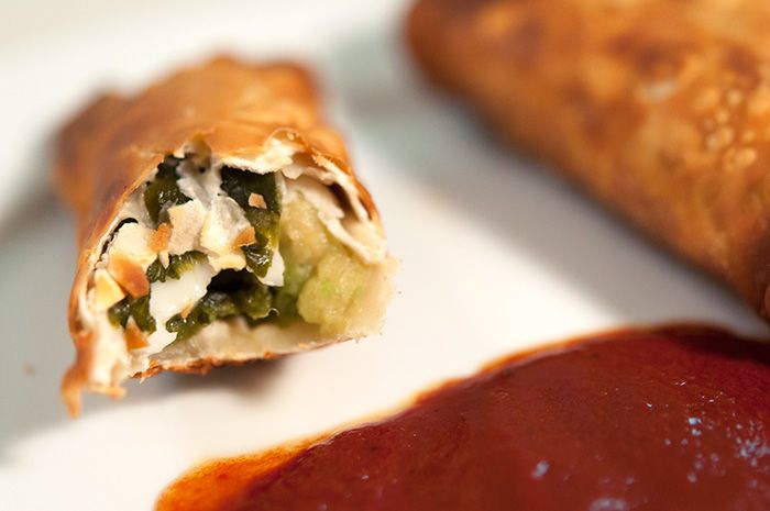 Things wot I Made Then Ate: Chile rellenos egg roll style, red chile sauce.