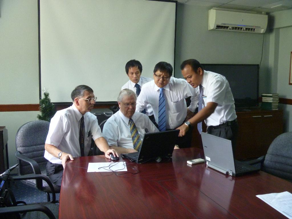 Grammy Googie: Candy is slippery...