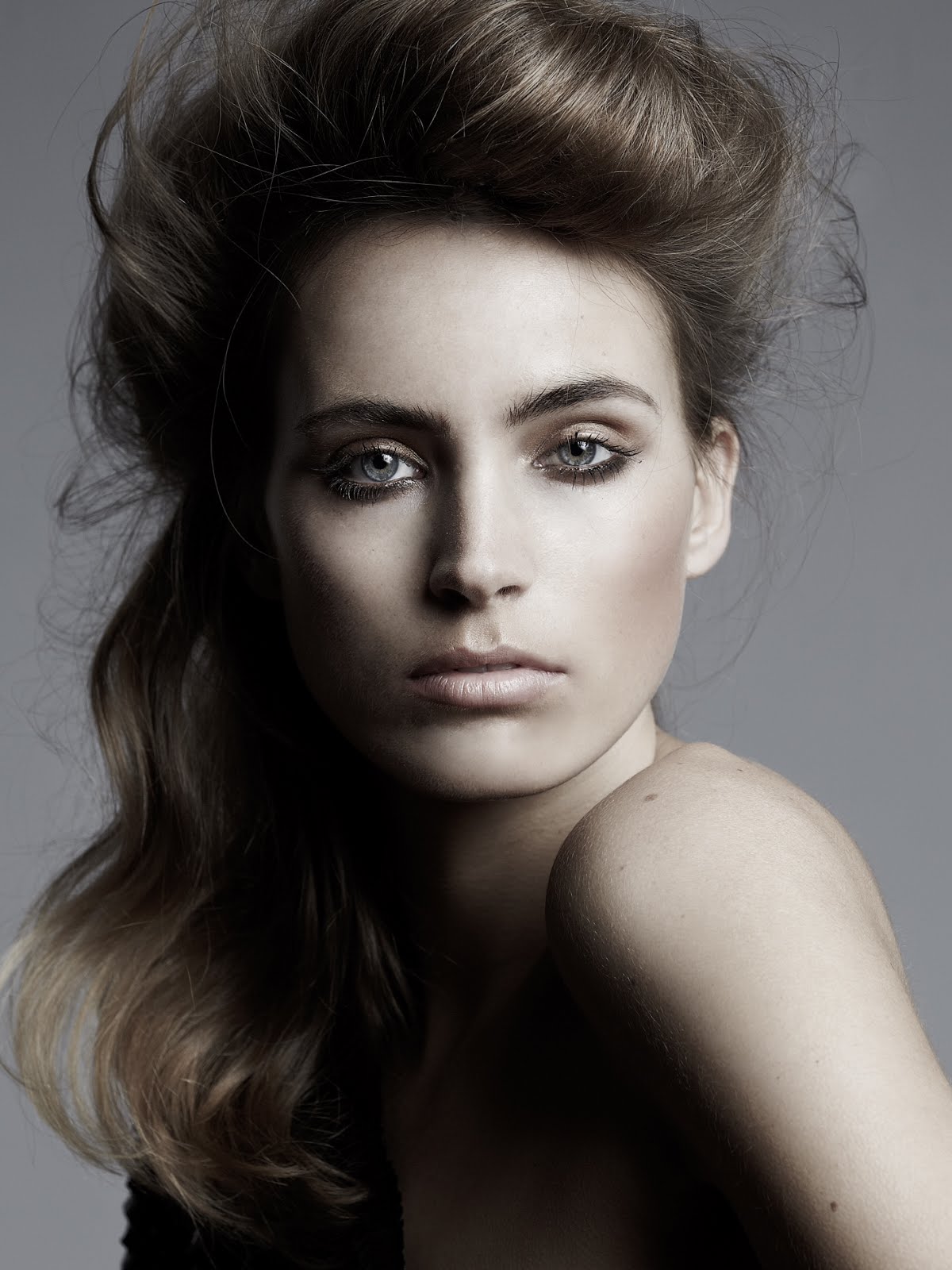 Tjarda | MODEL MANAGEMENT: Rose looking beaaautiful