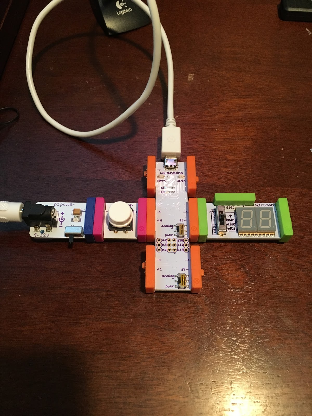 The Nerdy Teacher: Making with @littleBits Arduino Kit #MakerEd