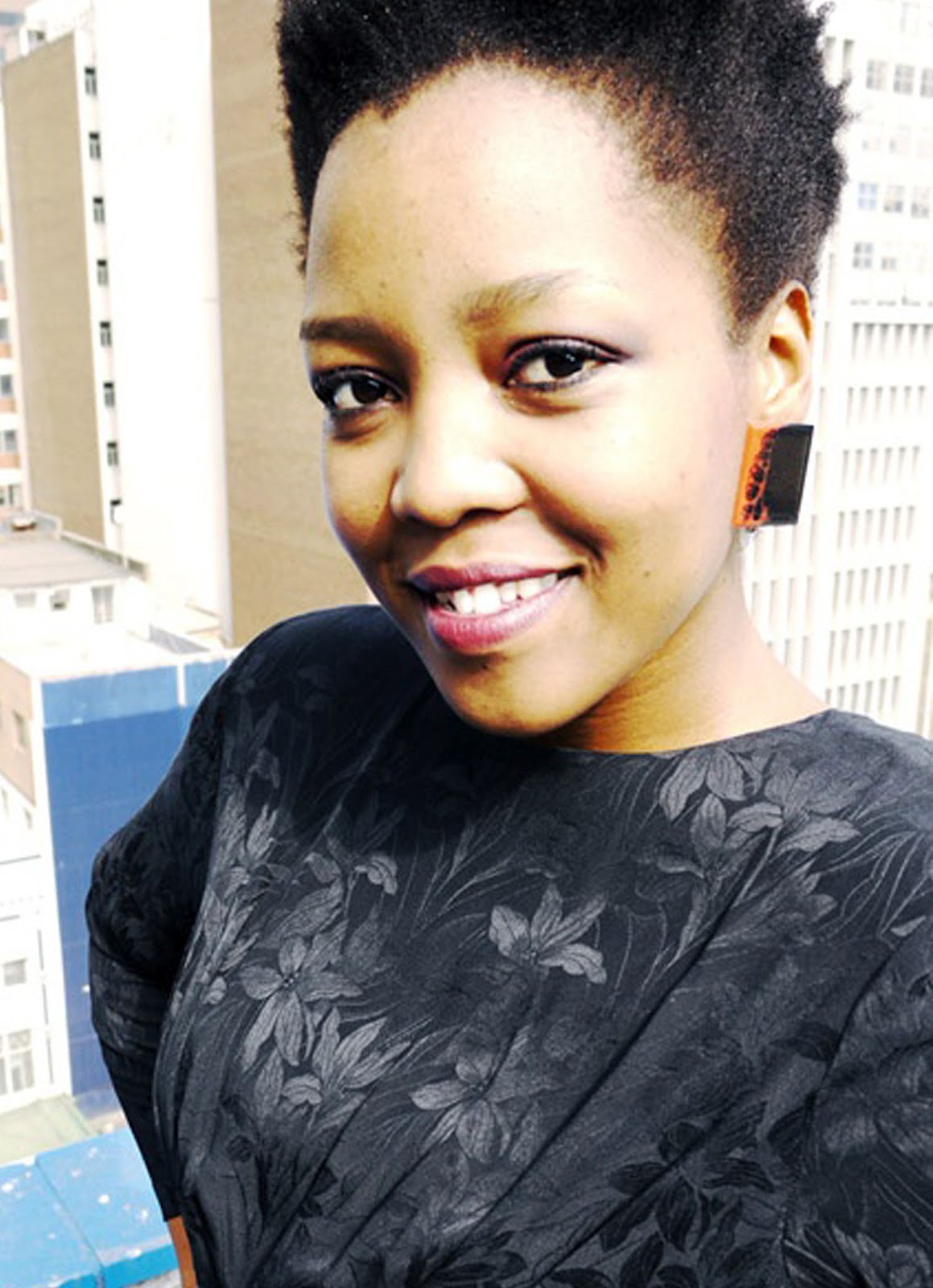 Miss Buttons: Kotini...