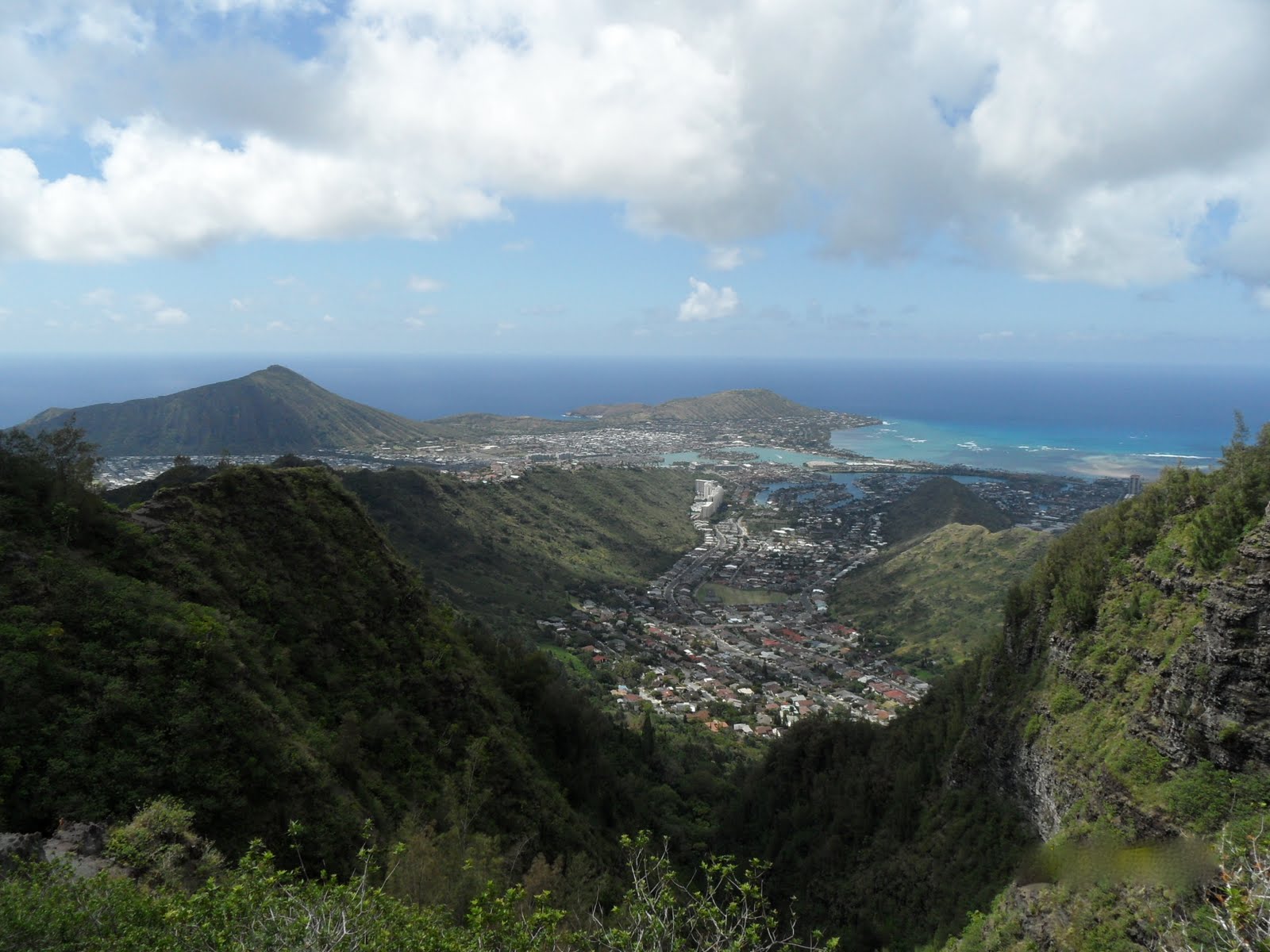 Na Ala Hauoli: Kaluanui (Mariners Ridge) to Kuliouou