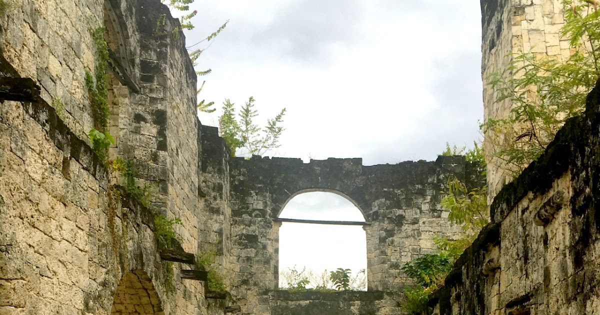 The Instagrammable Cuartel and the Historic Town of Oslob, Cebu!
