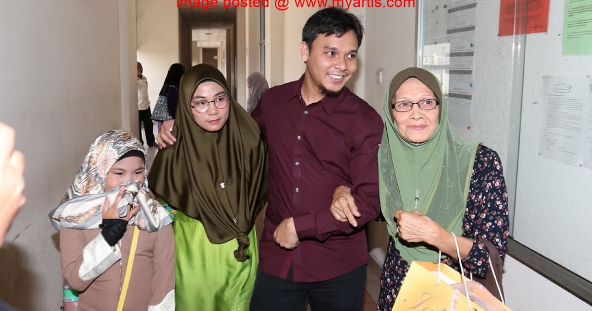 Cerita Artis Malaysia: DIPENJARA 14 HARI - IBU AZRI AF9 HAMPIR PITAM ...
