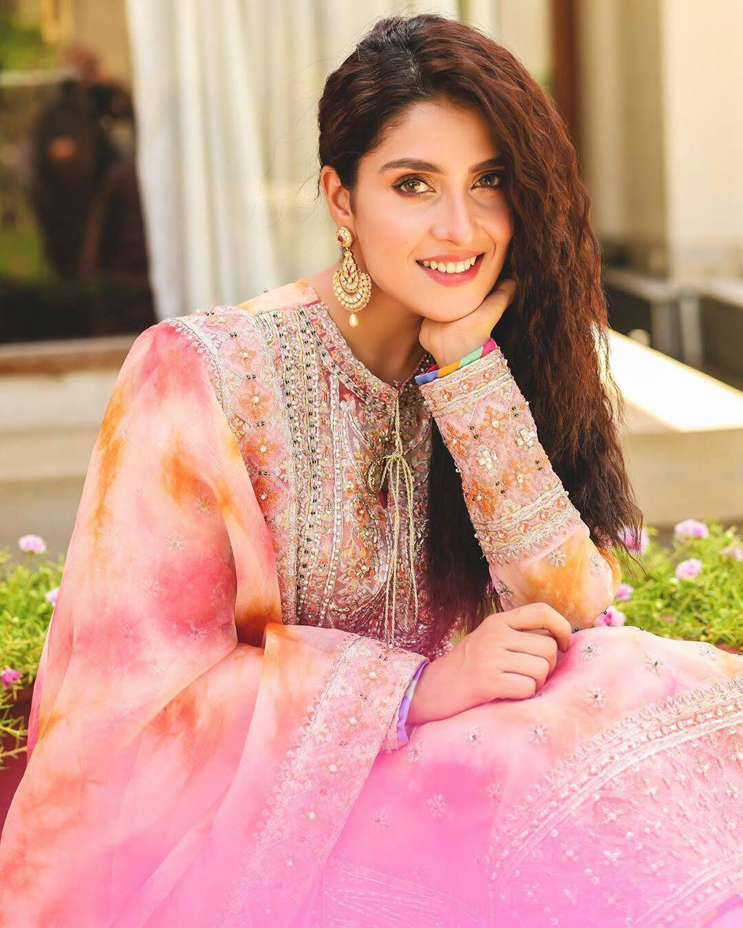 Ayeza Khan Beautiful Dressing on 2nd Day of Eid | Daily InfoTainment