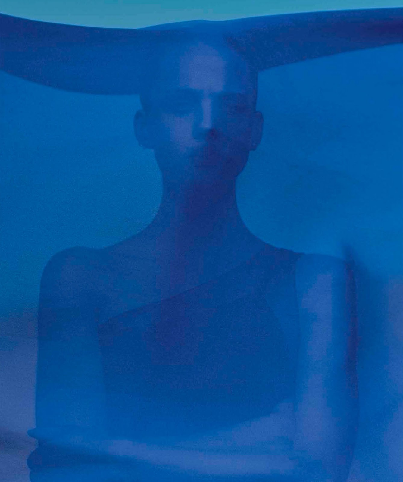 Hazel Graye in Harper's Bazaar Chile July 2017 by Paola Velásquez