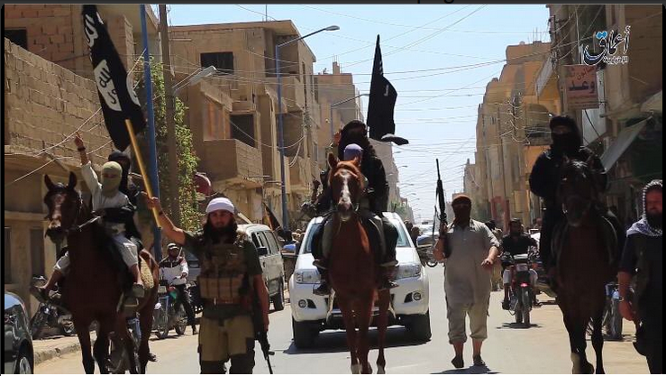 Pictures New ISIS Fighters Parade Through The Streets Of Syria After ...