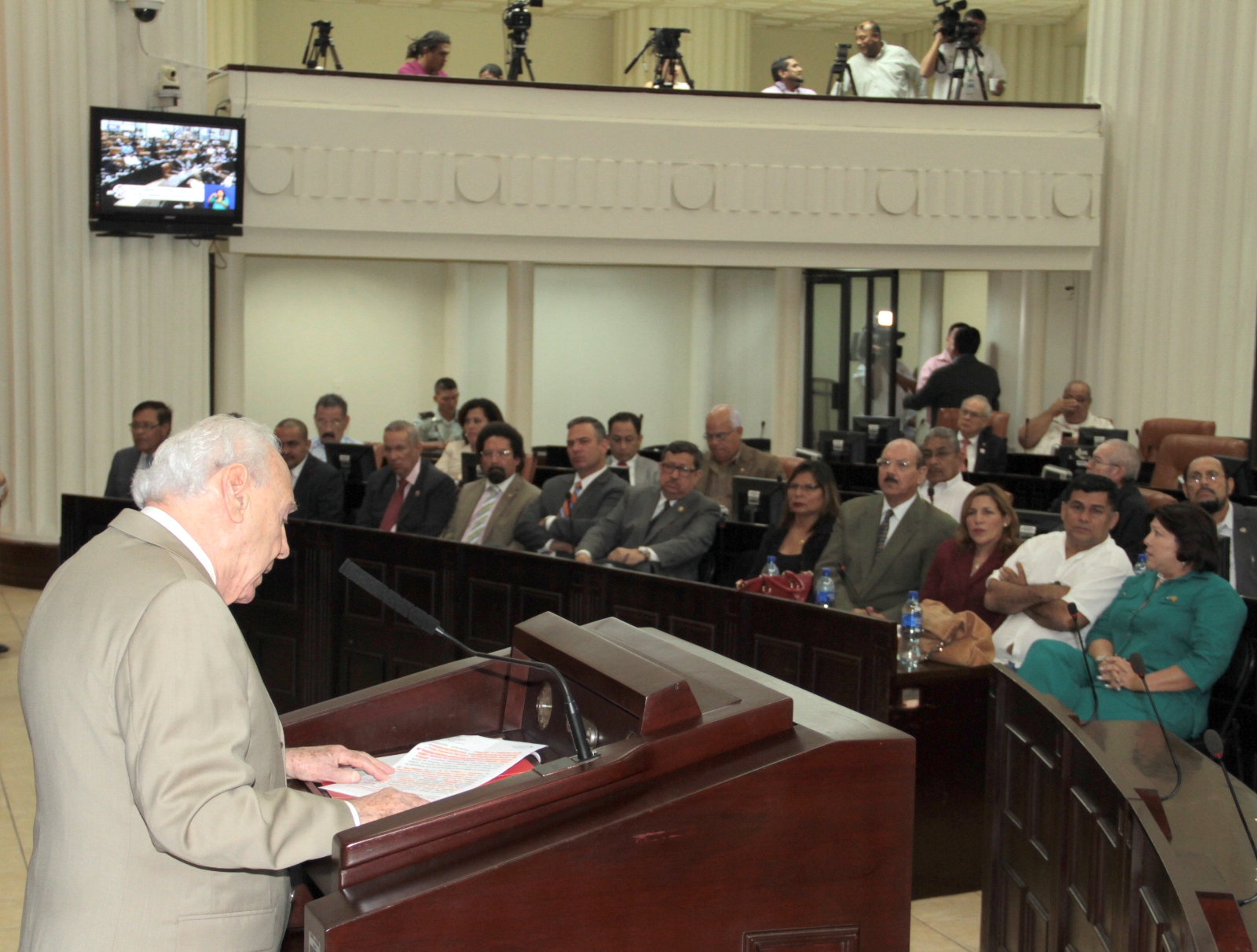 PARLACEN Nicaragua: HD JAIME MORALES CARAZO ABOGA POR UNA INTEGRACIÓN ...