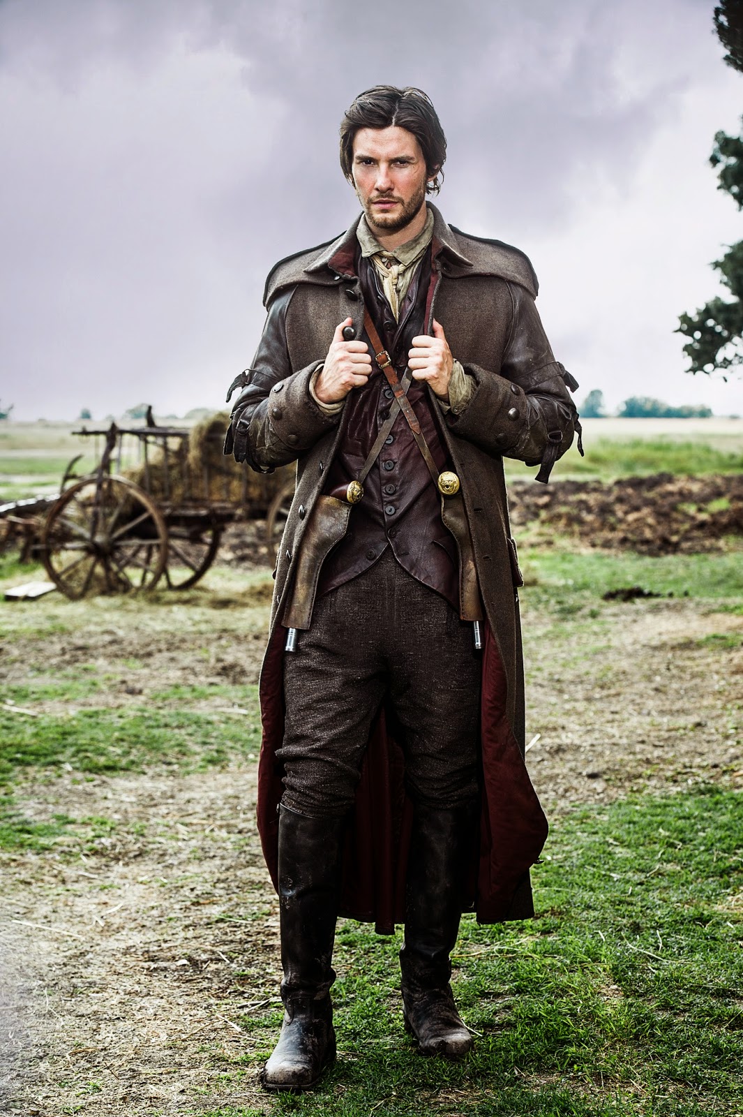 TRAS LAS HUELLAS DE HERÓDOTO. . . : SAMUEL ADAMS.