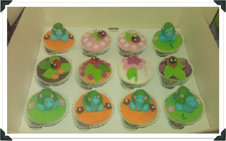 Cupcakes Adictos: Cupcakes para Andreia