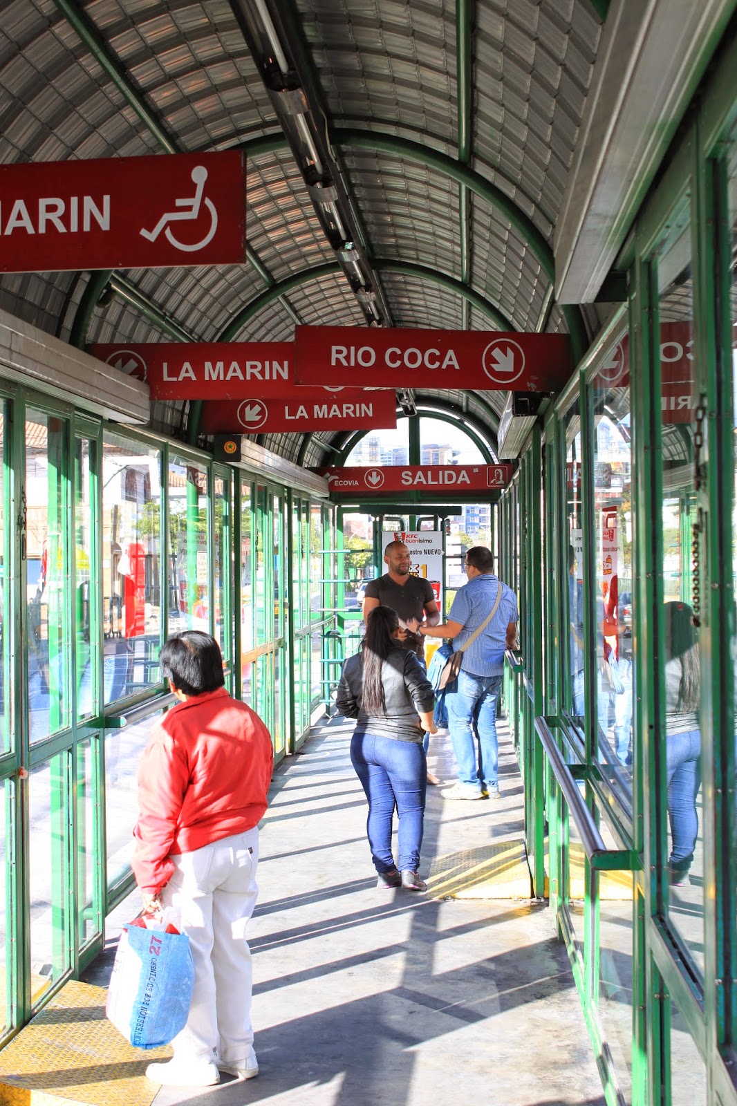 Reyes Travels: South America 2013: Getting Around