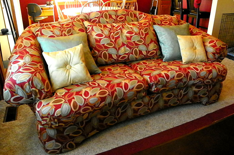 MightyCrafty: Ugly Couch Transformation